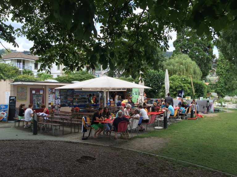 Vers-la-plage-de-Lutry-min-768×576 – Lausanne Tourisme – Site officiel ...